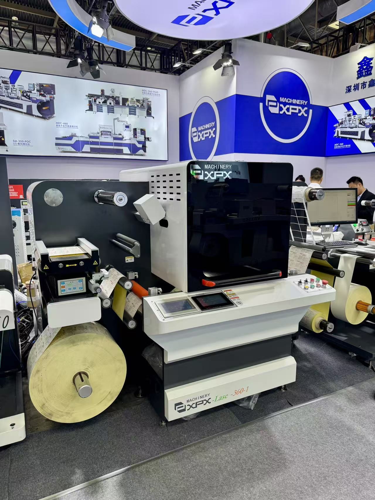 XPX는 CHINAPRINT 2025에서 레이저 혁신으로 정밀 절단을 재정의합니다.