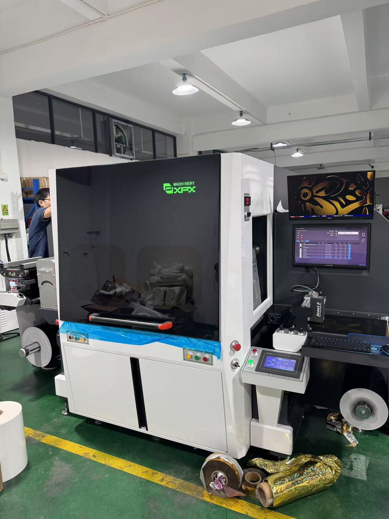 SZ-360 2.0KW CORONA Power Digital Embellishment Machine